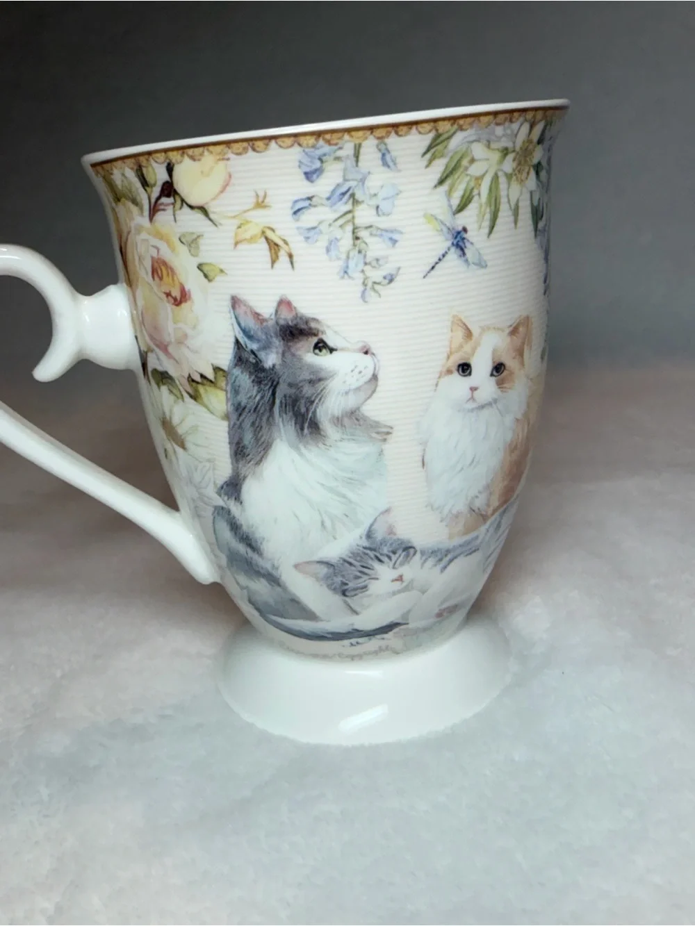 Craft | Kitchen | Vintage Summer River Cat Kitten Porcelain Pedestal ...
